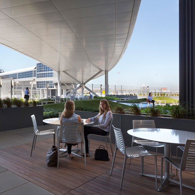 JetBlue Rooftop Lounge
